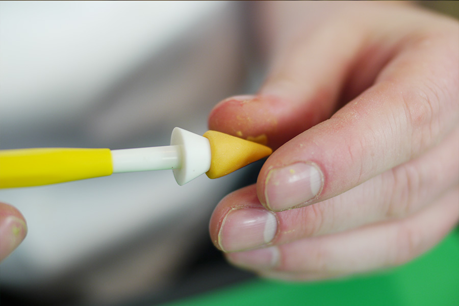 Easter Bunny Cake - Photo Tutorial - CakeFlix