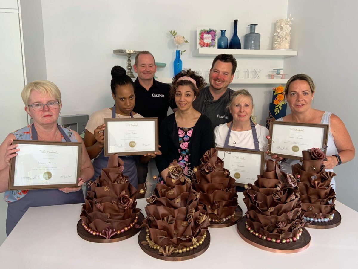 Sparkly Feature Member - CakeFlix